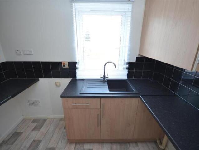 Studio flat for rent in Harrison Street, Derby, DE22
