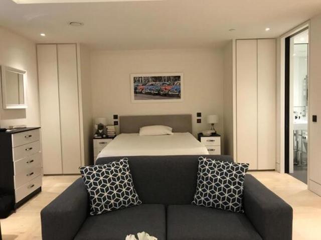 Studio flat for rent in Hempel Gardens, Craven Hill Gardens, London, W2