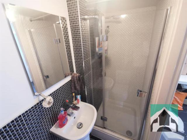 Studio flat for rent in Heeley Road, Birmingham, B29