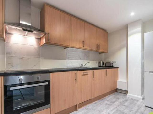 Studio Flat For Rent In High Road, Ilford