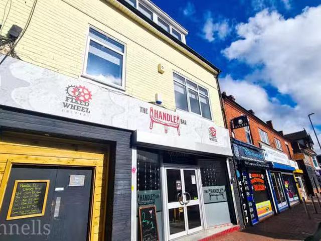 Studio flat for rent in High Street, Cradley Heath, B64