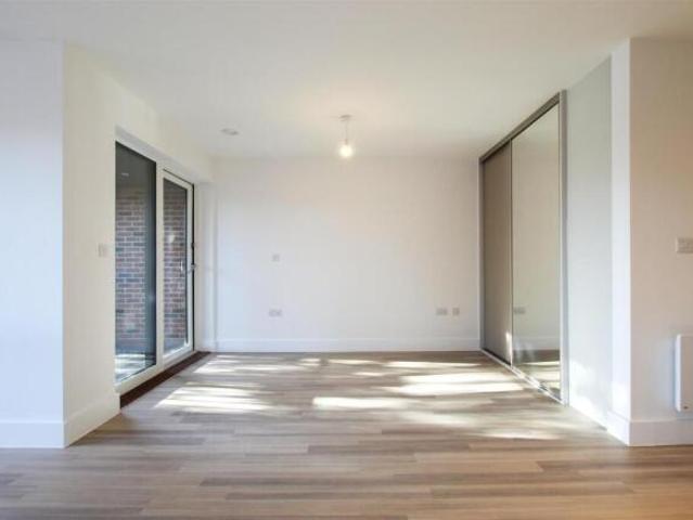 Studio flat for rent in Hills Road, Cambridge, CB2