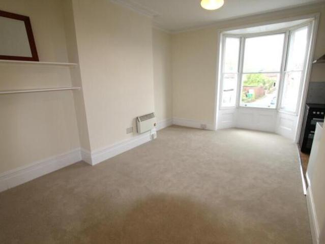 Studio flat for rent in Hillview, Church Street, Wye, Kent, TN25