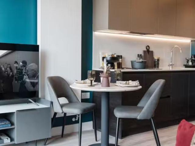 Studio flat for rent in Holland Park, Glasgow, G2