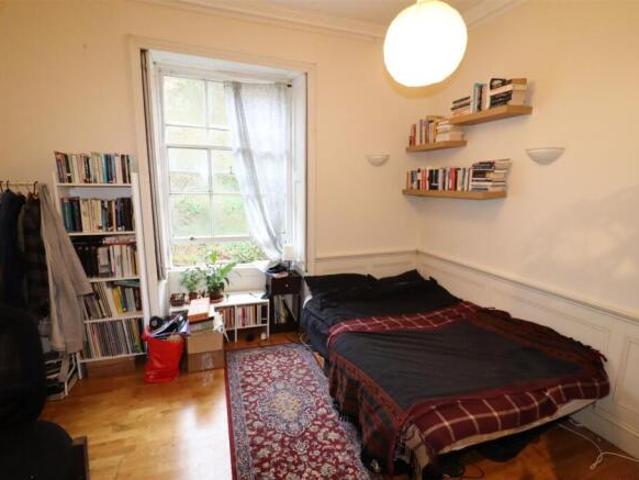 Studio flat for rent in Hotwell Road, Bristol, BS8