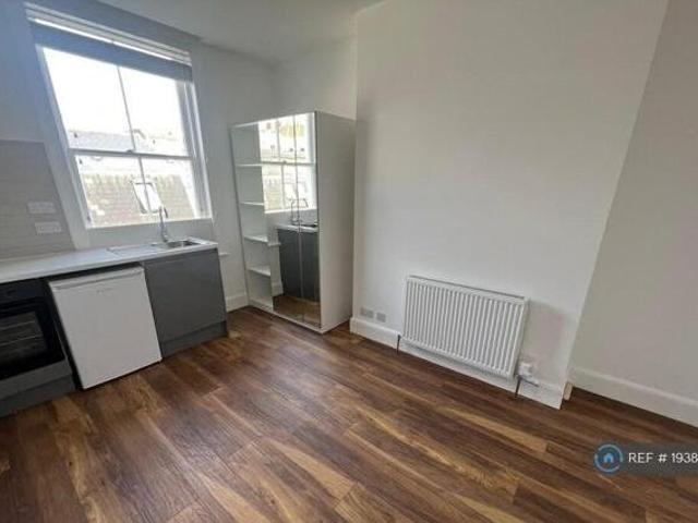 Studio Flat For Rent In Hove