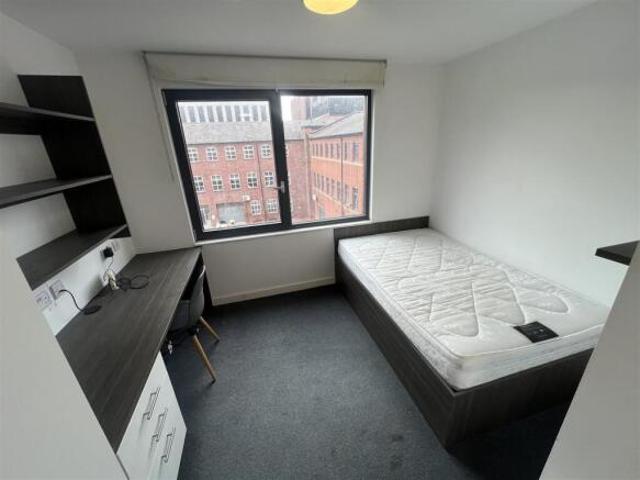 Studio flat for rent in Howard Lane, Sheffield, S1