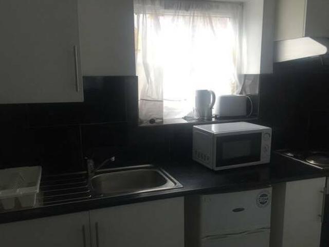 Studio flat for rent in Howard Street Studio 8 CV1