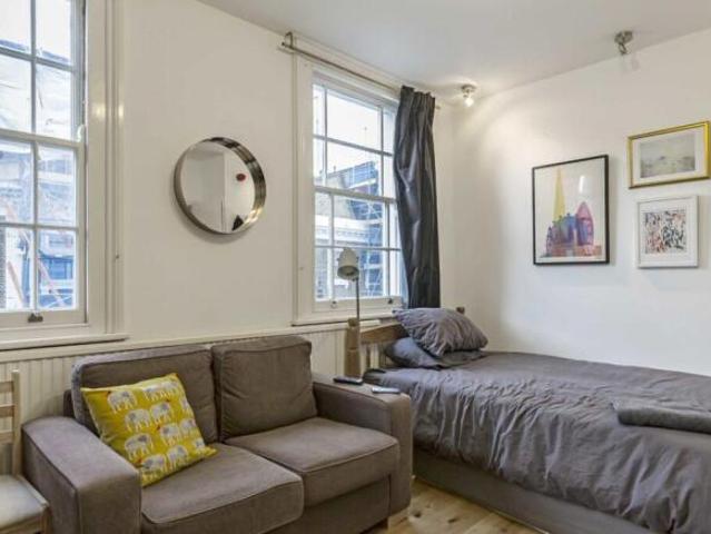 Studio flat for rent in Hugh Street, Pimlico, SW1V