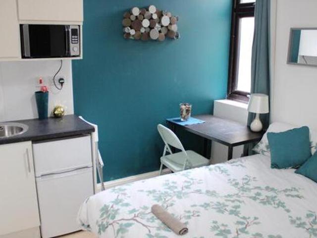 Studio Flat For Rent In Ilford