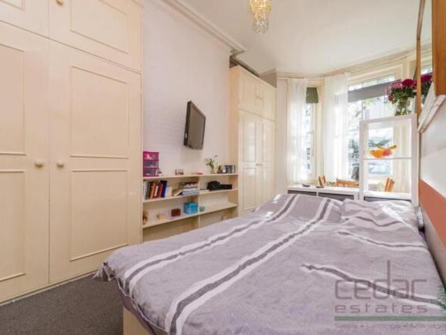 Studio flat for rent in Inglewood Road, West Hampstead NW6