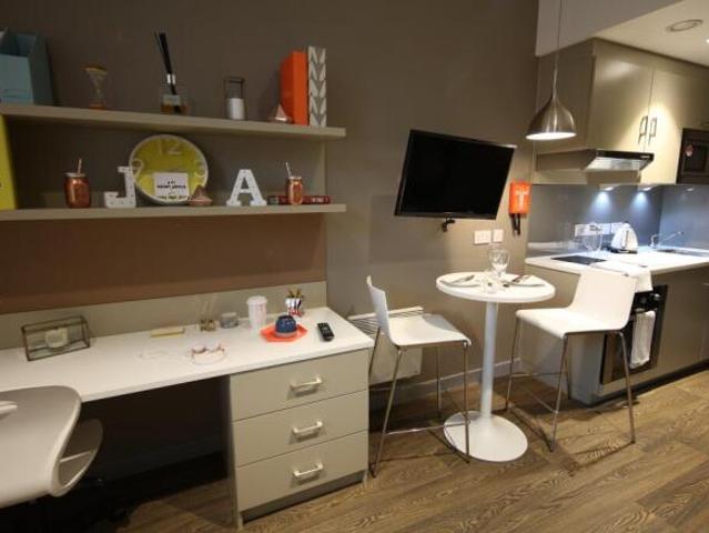 Studio flat for rent in Jesmond Apartments, NE2
