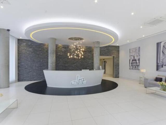 Studio flat for rent in Kensington Apartments, Cityscape, 11 Commercial Street, Aldgate, E1