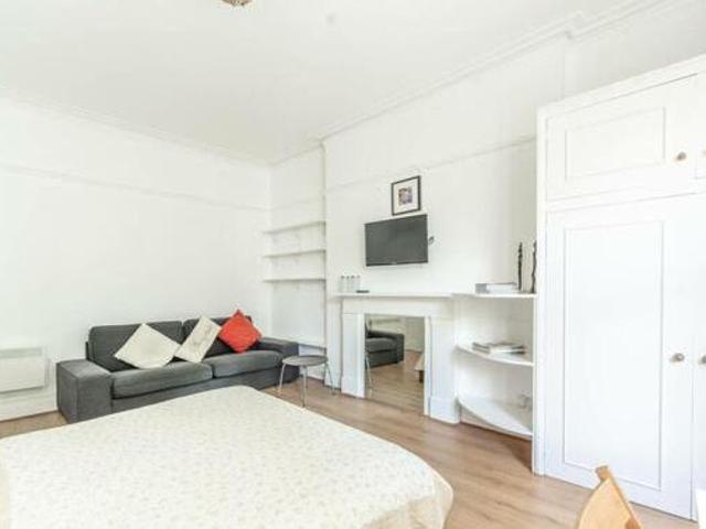 Studio Flat For Rent In Kensington, London
