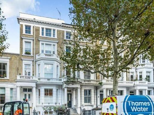 Studio Flat For Rent In Kensington, London