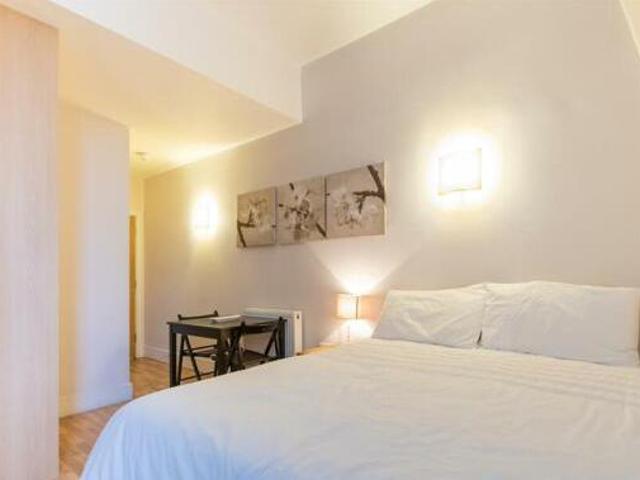 Studio Flat For Rent In Kensington