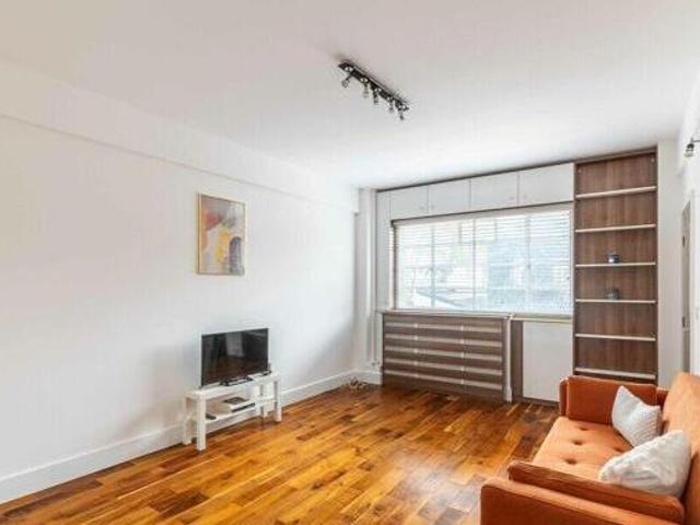Studio Flat For Rent In Kensington