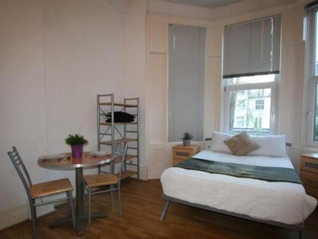 Studio Flat For Rent In Kensington