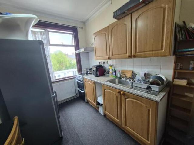 Studio flat for rent in Kelvin Avenue, N13