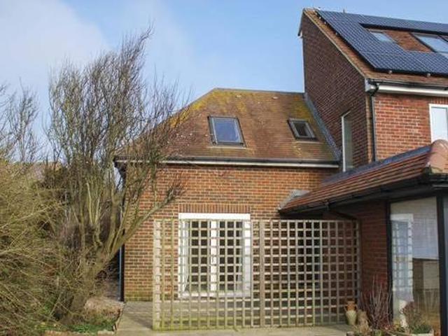 Studio flat for rent in Keyhaven Hampshire SO41