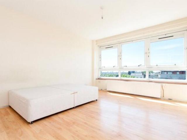 Studio flat for rent in Kinefold House, York Way Estate, N7