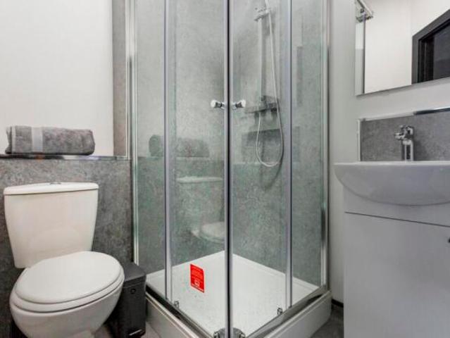 Studio flat for rent in King Alfred Street, Derby, DE22