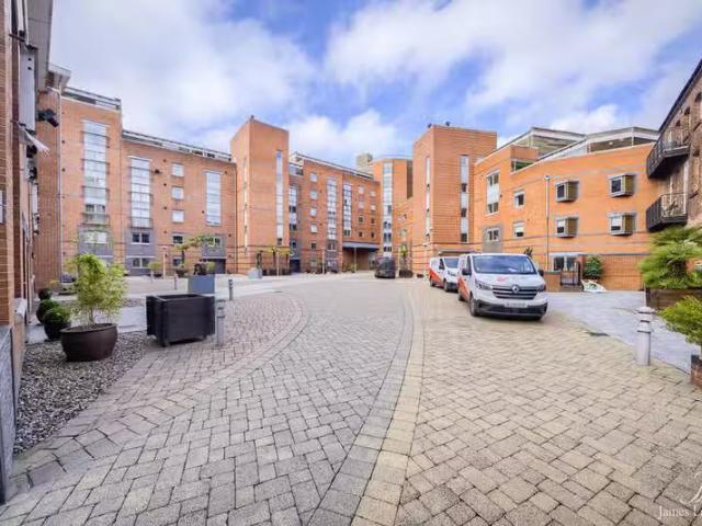 Studio flat for rent in King Edwards Wharf, 25 Sheepcote Stree.
