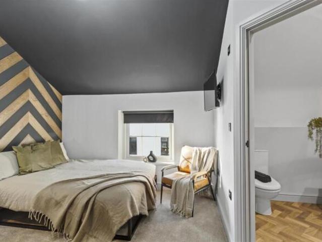 Studio flat for rent in Leopold Street, Derby, DE1