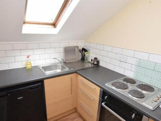 Studio Flat For Rent In Leeds, West Yorkshire