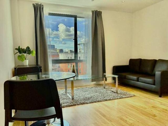 Studio Flat For Rent In Leeds, West Yorkshire