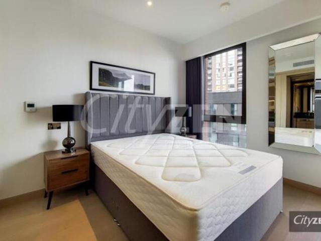 Studio flat for rent in Legacy Building, 1 Viaduct Gardens, London, SW11