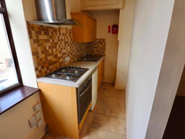 Studio flat for rent in Leicester Parade, Barrack Road, Northampton, NN2