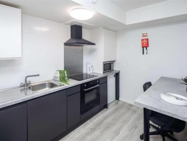 Studio flat for rent in Liverpool | Student | September, L3