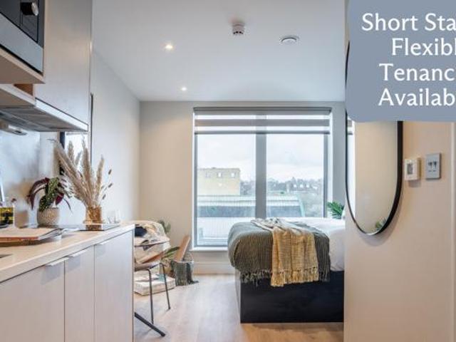 Studio Flat For Rent In London