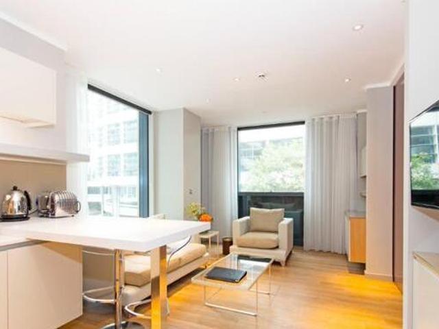 Studio Flat For Rent In London
