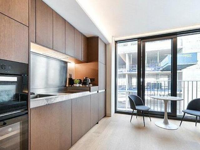 Studio Flat For Rent In London