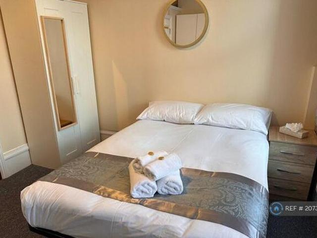Studio Flat For Rent In London