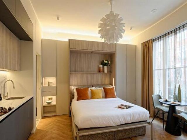 Studio Flat For Rent In London