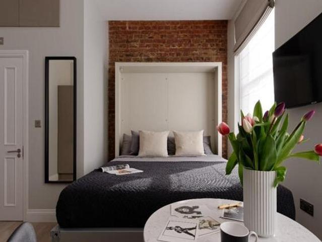 Studio Flat For Rent In London