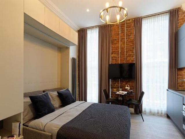 Studio Flat For Rent In London