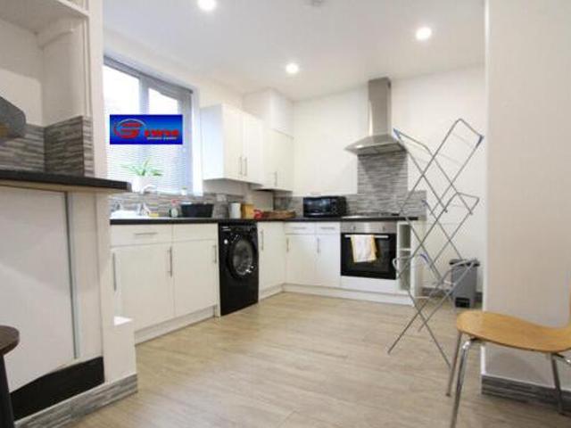 Studio Flat For Rent In London