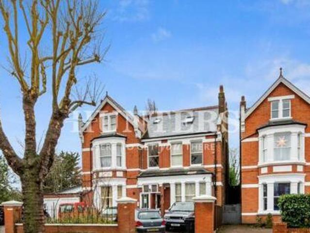 Studio Flat For Rent In London