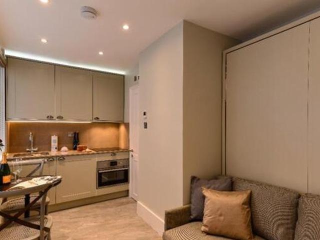 Studio Flat For Rent In London