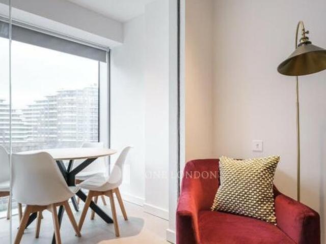 Studio Flat For Rent In London