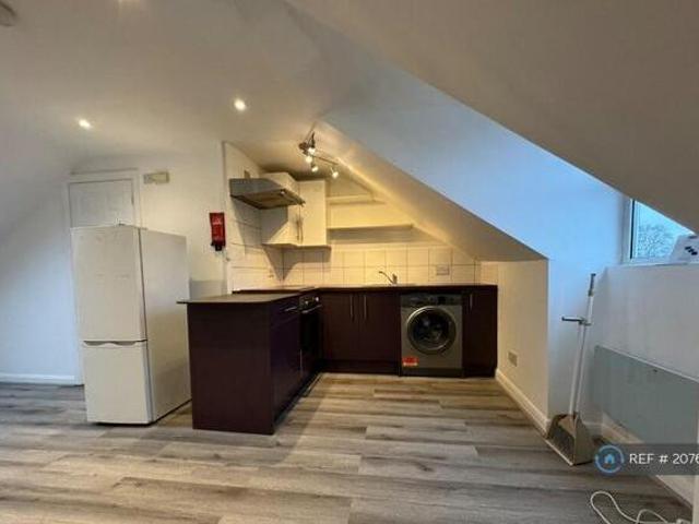 Studio Flat For Rent In London