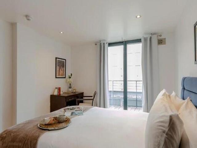 Studio Flat For Rent In London