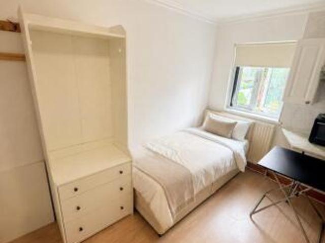 Studio flat for rent in London, N16