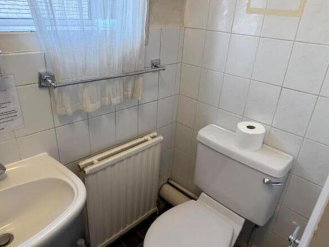 Studio flat for rent in London, NW11