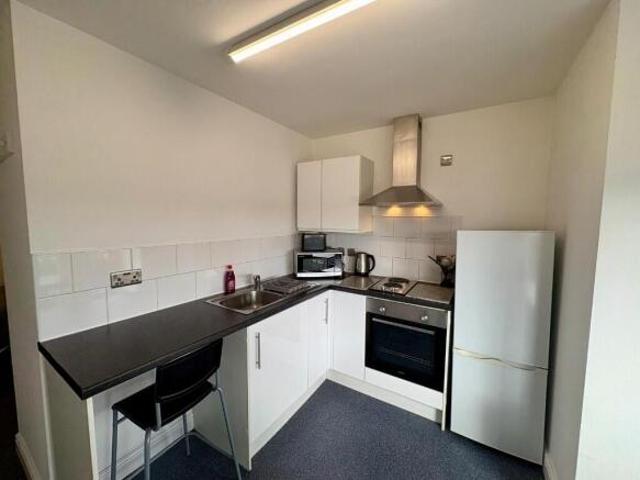 Studio flat for rent in London Road, Coventry, West Midlands, CV1