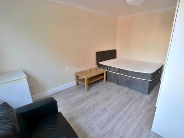 Studio flat for rent in London Road Studio flat, RG1